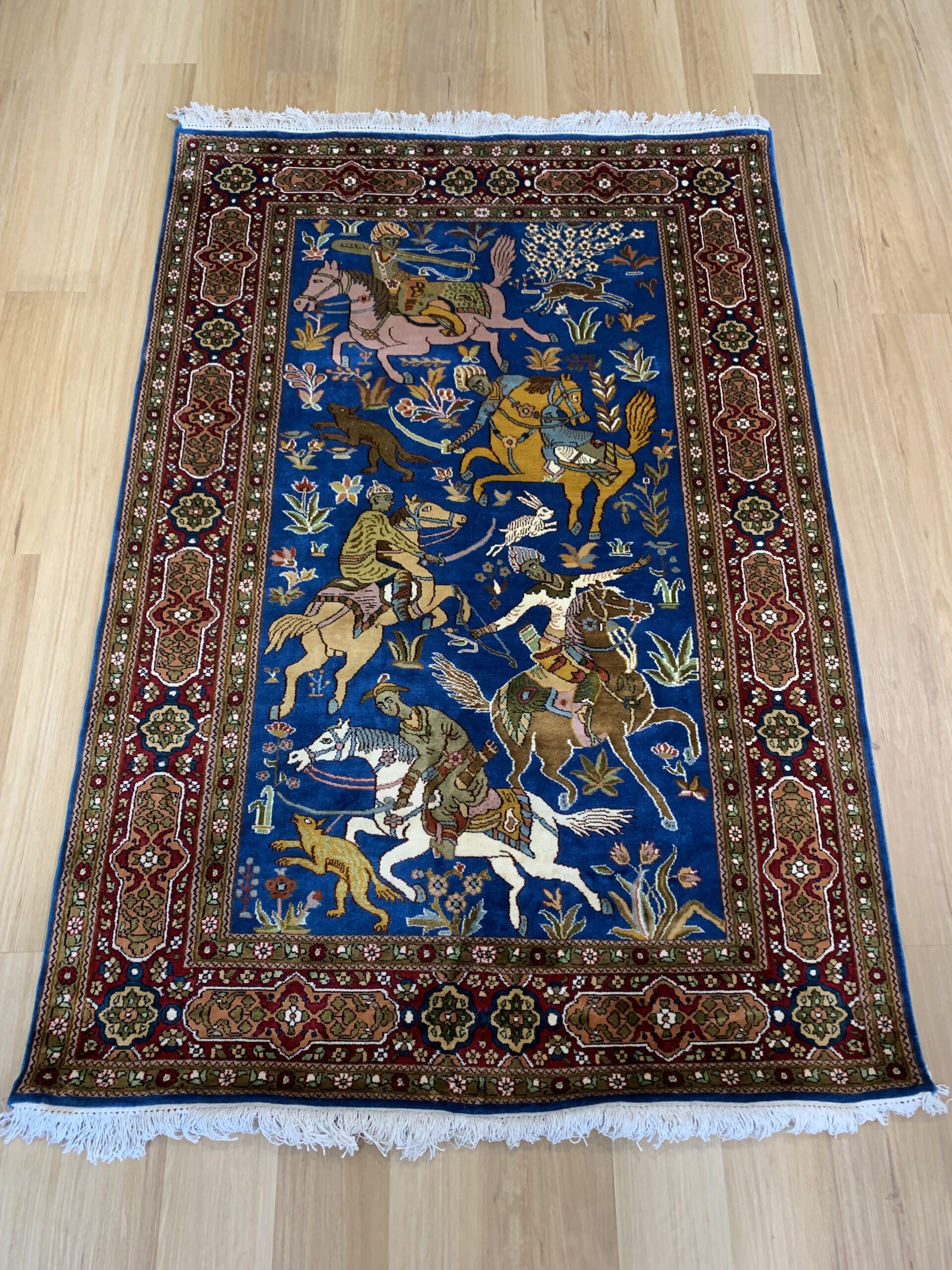 Hand knotted Silk Rug Medium SRUGM1 - The Rug Gallery - Tasmania
